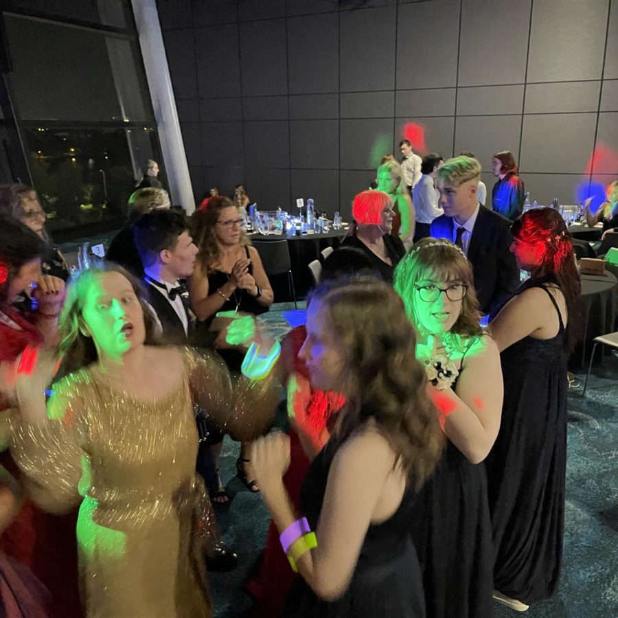 Year 12 School Ball 2021 - Belridge Secondary Education Support Centre